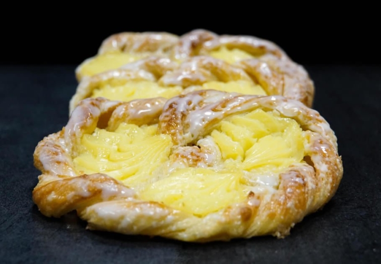 Puddingbrezel - Bäckerei Raute GmbH & Co. KG